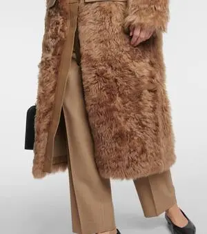 TOTEME Leather-trimmed Shearling Coat