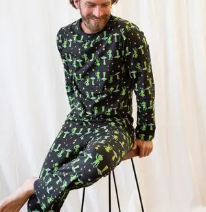 LEVERET Mens Loose Fit Alien Pajamas - Aliens-black