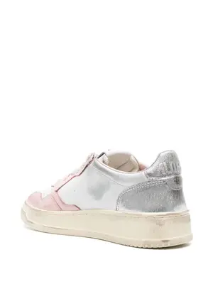 AUTRY Medalist Super Vintage Leather Sneakers - White