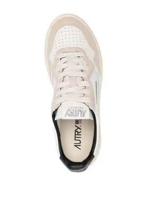 AUTRY Medalist Low Sneakers - White