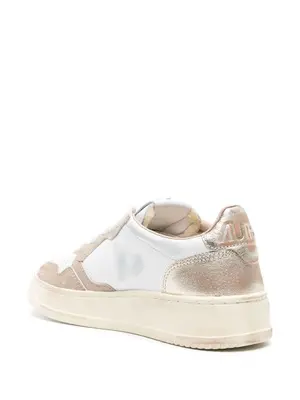 AUTRY Medalist Low Super Vintage Sneakers - White