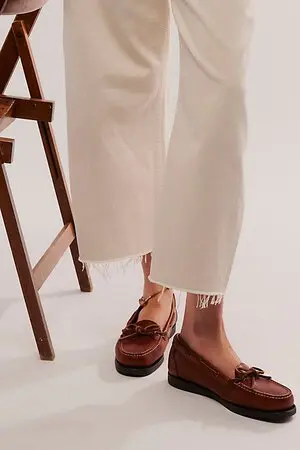 Citizens Of Humanity Ayla Raw Hem Crop Jeans - Almondette