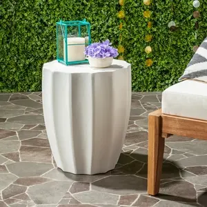 SAFAVIEH Jaslyn Indoor/outdoor Modern Concrete Round Accent Table - Ivory