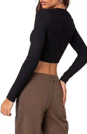 EDIKTED Milady Ribbed Crop Top