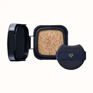 CLE DE PEAU BEAUTE Radiant Cushion Foundation Dewy Refill - Medium Ocher