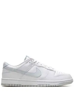 Nike Dunk Low Retro Sneakers - White