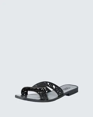 Karl Lagerfeld Skoot Interlok Loop Bovine Leather Slide Sandals - Black