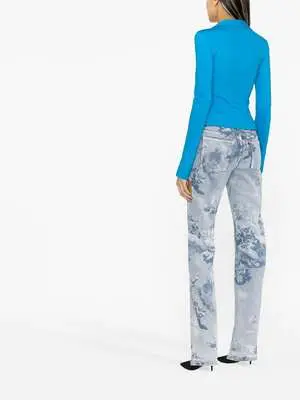 Off-White Sleek Long-sleeved Shirt - Blue