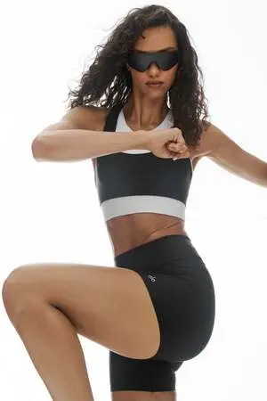 Alo Yoga 5" Airlift Energy Biker Shorts - Black