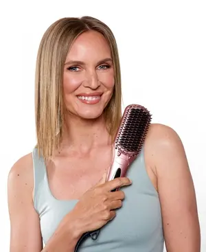 SUTRA BEAUTY Limited-edition Heated Straightening Brush