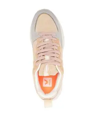 VEJA Venturi Runner Sneakers