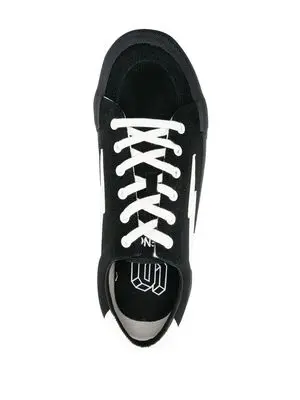 REVANCHE Lace-up Low-top Sneakers