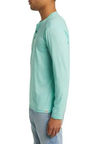 FAIR HARBOR The Seabreeze Performance Long Sleeve Henley