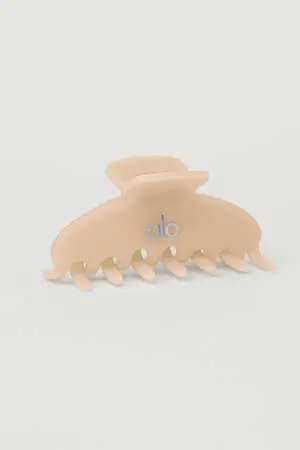 Alo Yoga ALO 90's Claw Clip Beige
