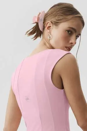 Alo Yoga ALO 90's Claw Clip Pink Marshmallow Shell
