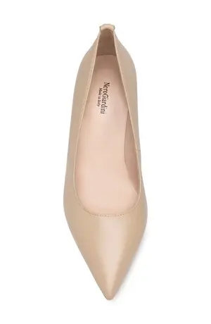 NEROGIARDINI Pointed-toe Leather Pumps