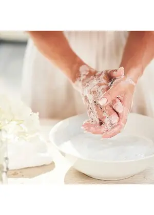 OLVERUM Purifying Hand Wash