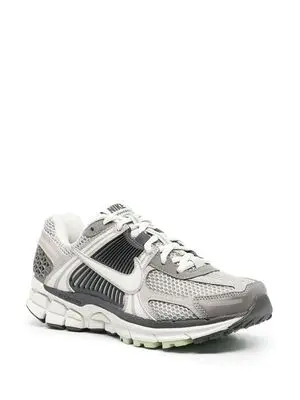 Nike Vomero Sneakers - Grey