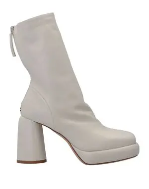 HALMANERA Ankle Boots In Leather Light Grey
