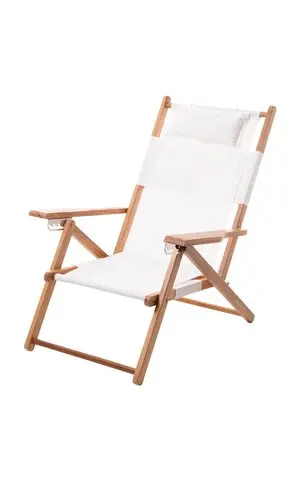 BUSINESS & PLEASURE The Tommy Beach Chair - White