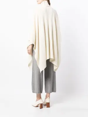 MADELEINE THOMPSON Petunia Cable-knit Poncho
