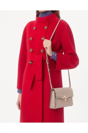 Valentino Garavani Small Rockstud Grainy Calfskin Crossbody Bag - Natural