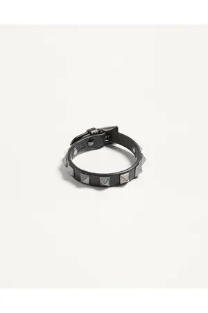 Valentino Garavani Rockstud Leather Bracelet With Ruthenium Studs - Black