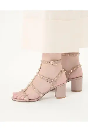 Valentino Garavani Rockstud Calfskin Ankle Strap Sandal - Natural