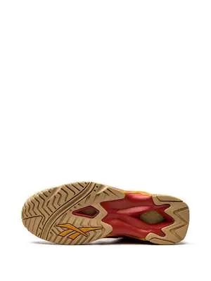 REEBOK X Looney Tunes Hurrikaze 2 Low Sneakers - Red