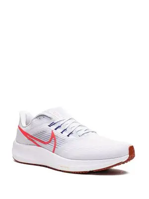 Nike Pegasus 39 Lace-up Sneakers - Grey
