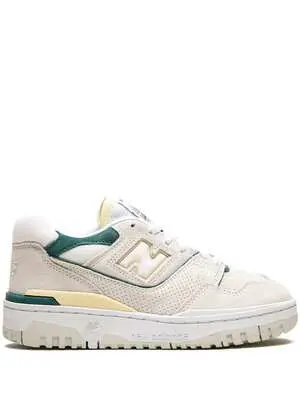 NEW BALANCE 550 Sneakers - Neutrals