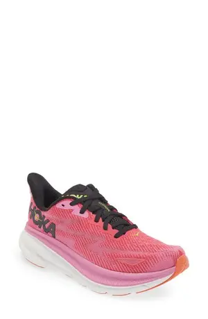 HOKA® HOKA Clifton 9 Running Shoe Raspberry / Strawberry