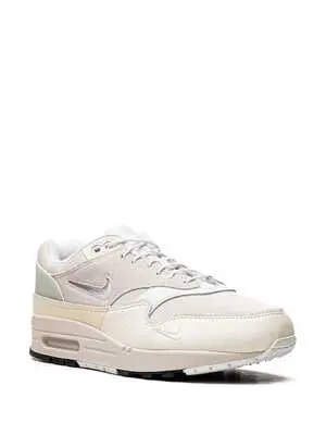 Nike Air Max 1 Hangul Day Sneakers