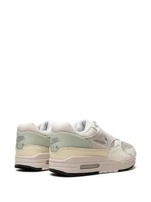 Nike Air Max 1 Hangul Day Sneakers