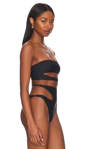 LOVEWAVE The Zumi Top