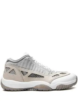 JORDAN Air Low Ie Sneakers - Neutrals