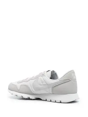 Nike Pegasus 83 Sneakers - Grey