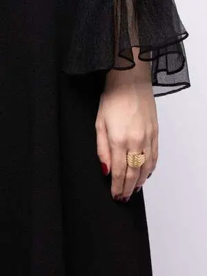 Yvonne Léon 9kt Yellow Diamond Wave Ring