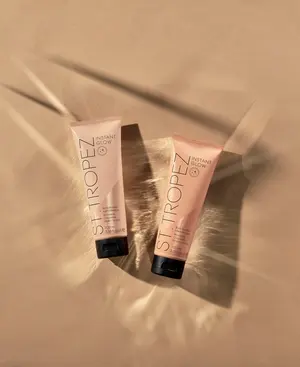 St. Tropez Instant Glow Body Bronzer Light/medium - Light Tan