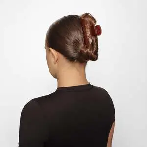 SKIMS Getting Ready Claw Clip | Black | Accessories Brunette