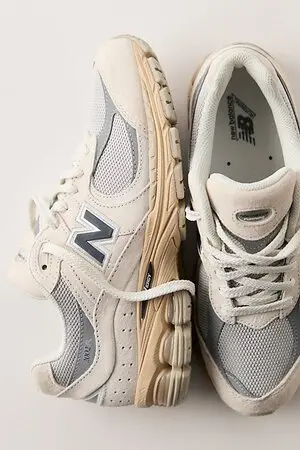 New Balance Lug Sole Sneakers