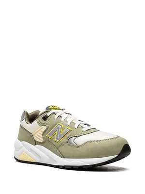 NEW BALANCE 580 Sneakers - Green