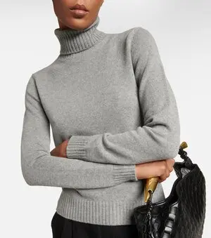 Loro Piana Parksville Cashmere Turtleneck Sweater