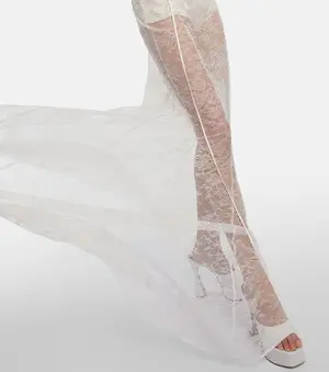 NENSI DOJAKA Bridal Halterneck Lace Gown