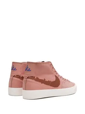Nike Sb Blazer Court Mid Sneakers