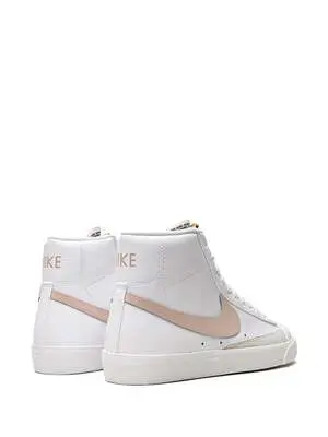 Nike Blazer Mid '77 Sneakers - White
