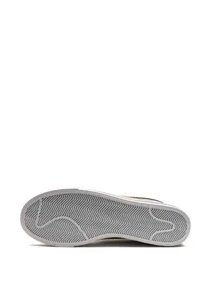 Nike Court Legacy Low-top Sneakers - White