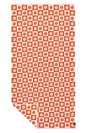 SLOWTIDE Gigi Floral Cotton Bath Towel One-color
