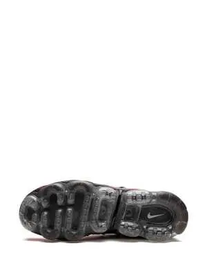 Nike Air Vapormax Plus Sneakers - Black