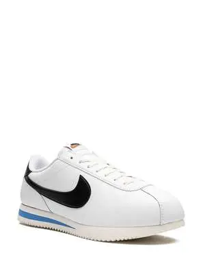 Nike Cortez Sneakers - White